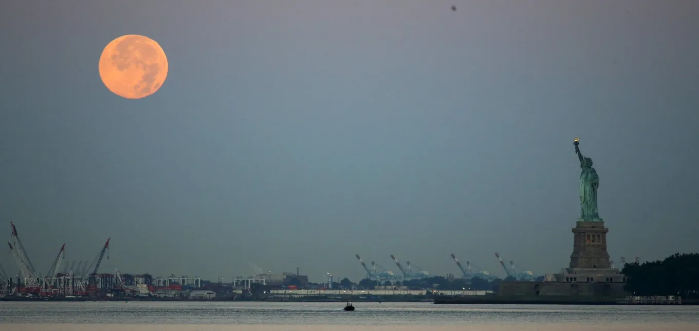 The Blue Moon in the Sky Tonight Isn’t as Rare as It Sounds - Newsweek