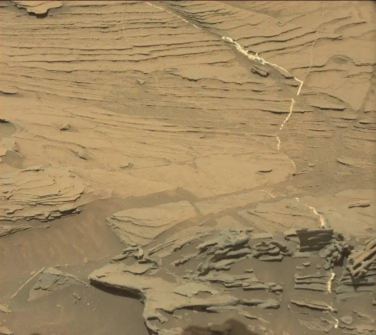 No, That’s Not a Floating Spoon on Mars - Newsweek
