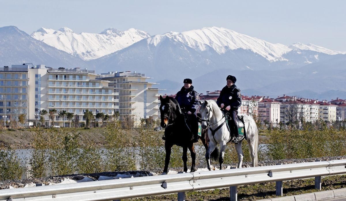ISIS in Russia: Extremists Claim Two Knife Attacks In One Month - Newsweek