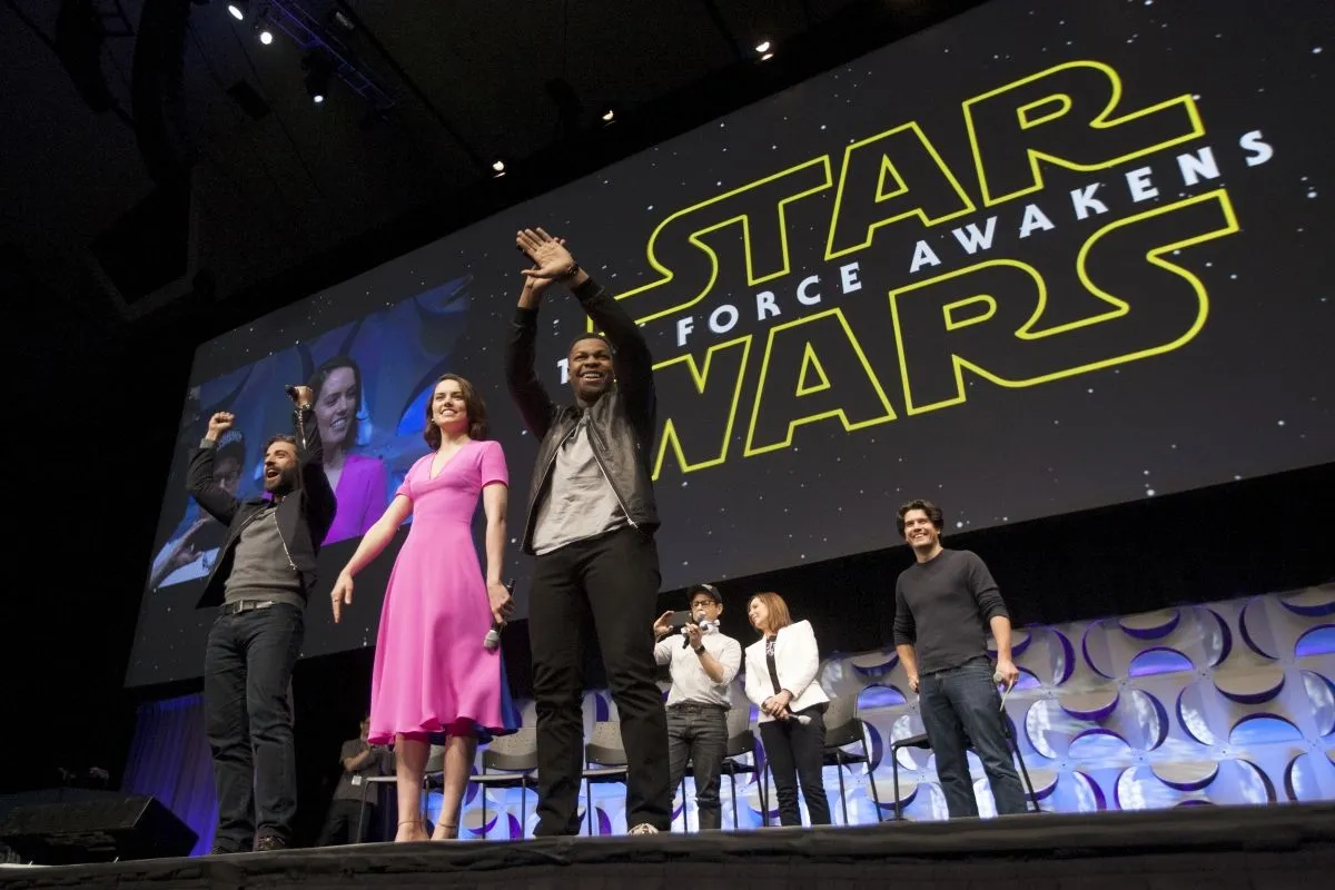 ‘Star Wars: The Force Awakens’ Set for December Premiere in Los Angeles ...