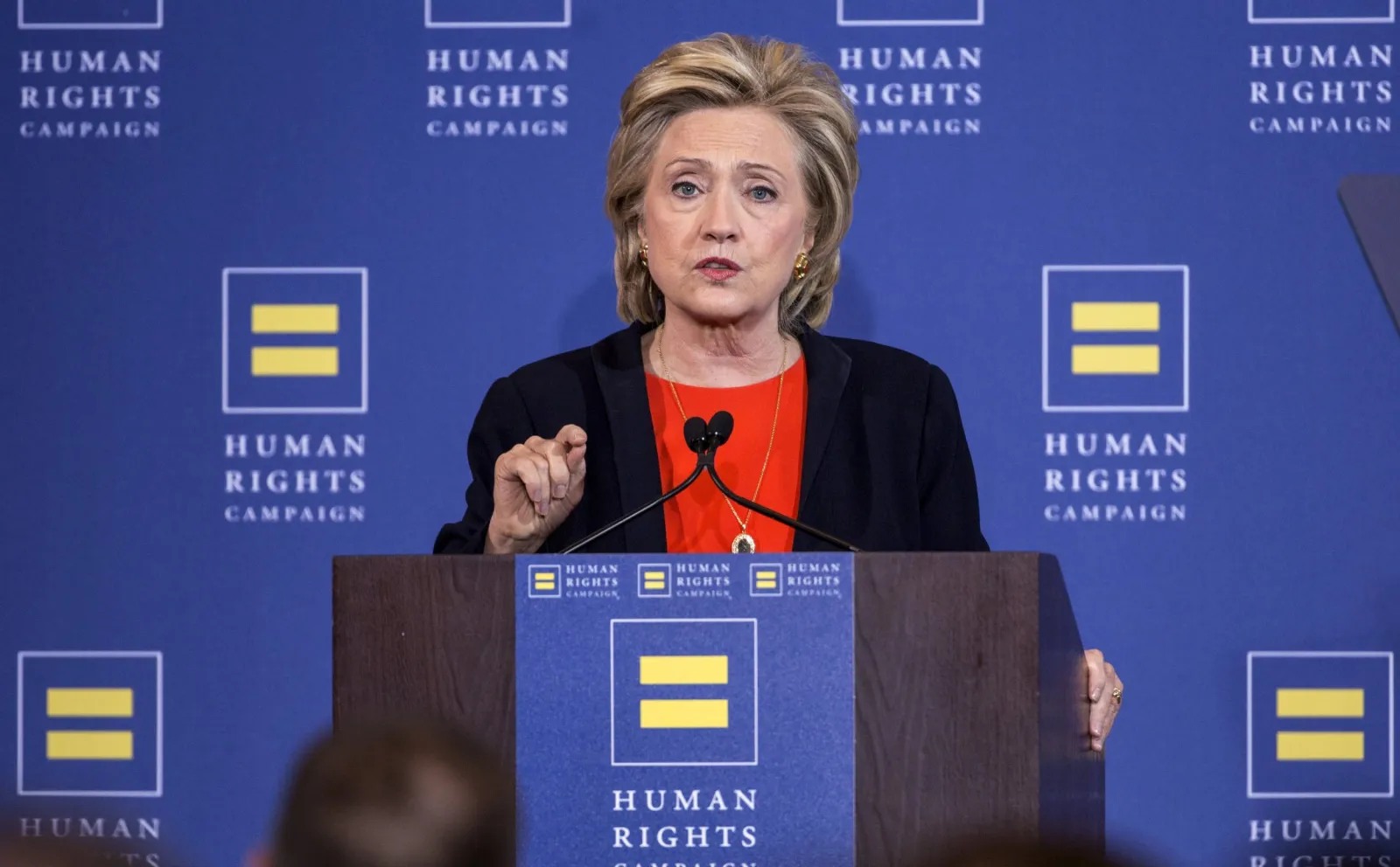 Human Rights Campaign Endorses Hillary Clinton - Newsweek