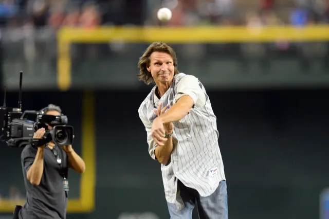Bird Experts Reflect on Randy Johnson Hitting a Bird With a Pitch ...