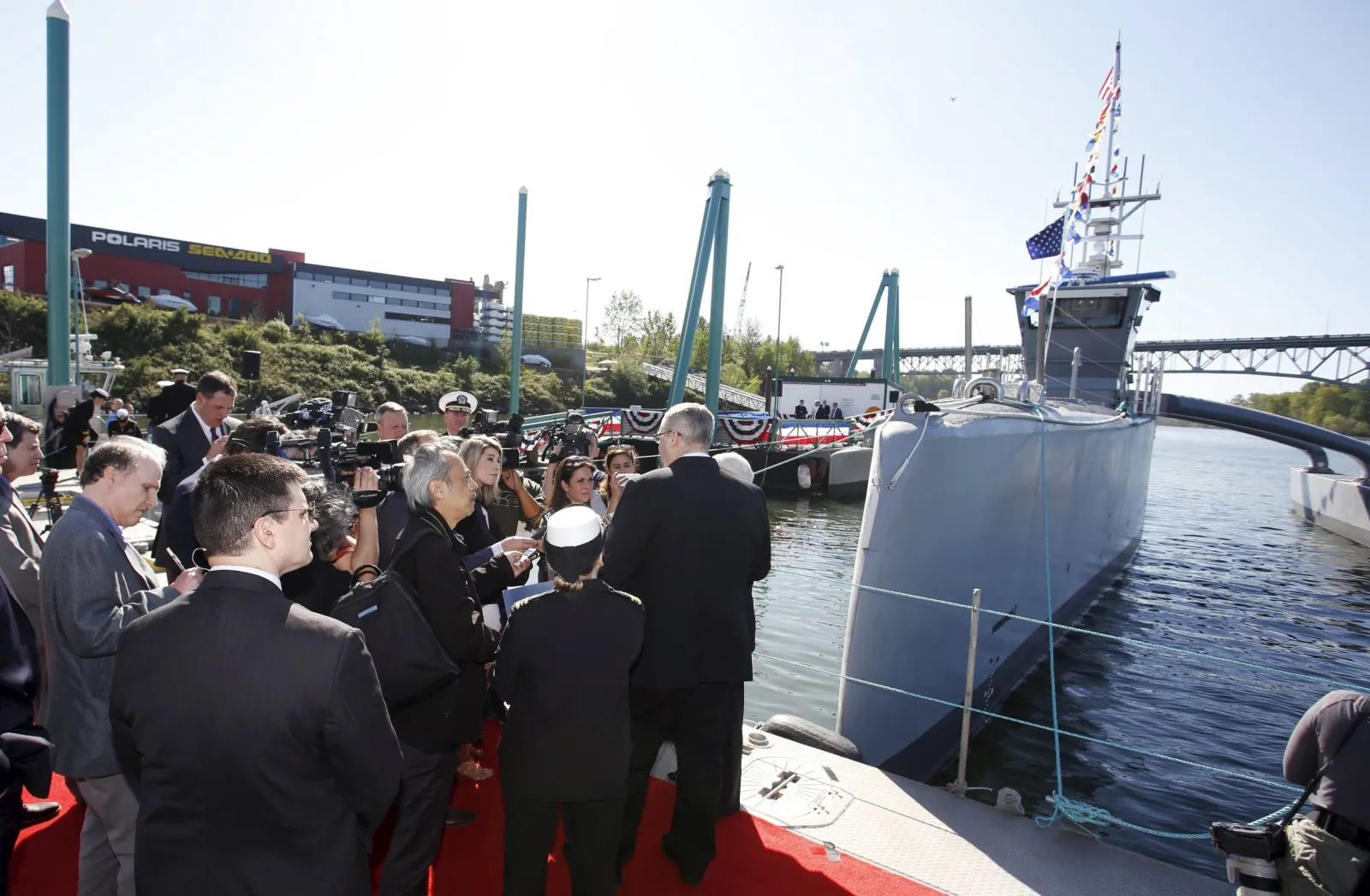Meet Sea Hunter, the U.S. Navy’s Robotic, Self-Driving Warship - Newsweek