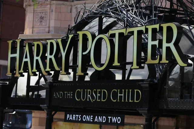 ‘Harry Potter’ Play Script is 2016’s Most Pre-Ordered Book - Newsweek