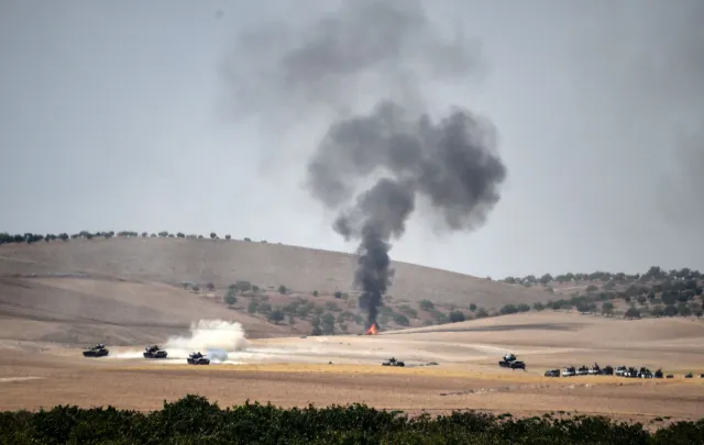 Turkish Tanks Enter Syrian Territory to Free ISIS-Held Town of ...