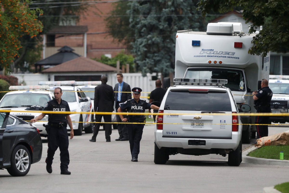 Three Killed in Toronto Crossbow Attack - Newsweek