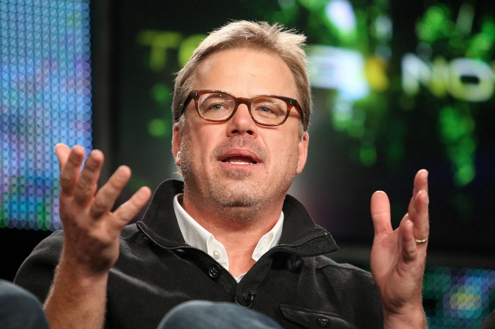 Sony Criticized for Hiring White Director for ‘Mulan’ - Newsweek