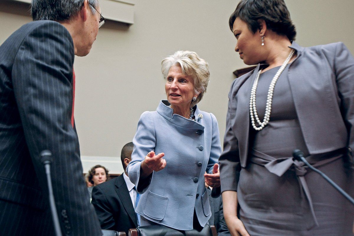 Jane Harman: Moderation Marginalized, Extreme Wins in Congress - Newsweek