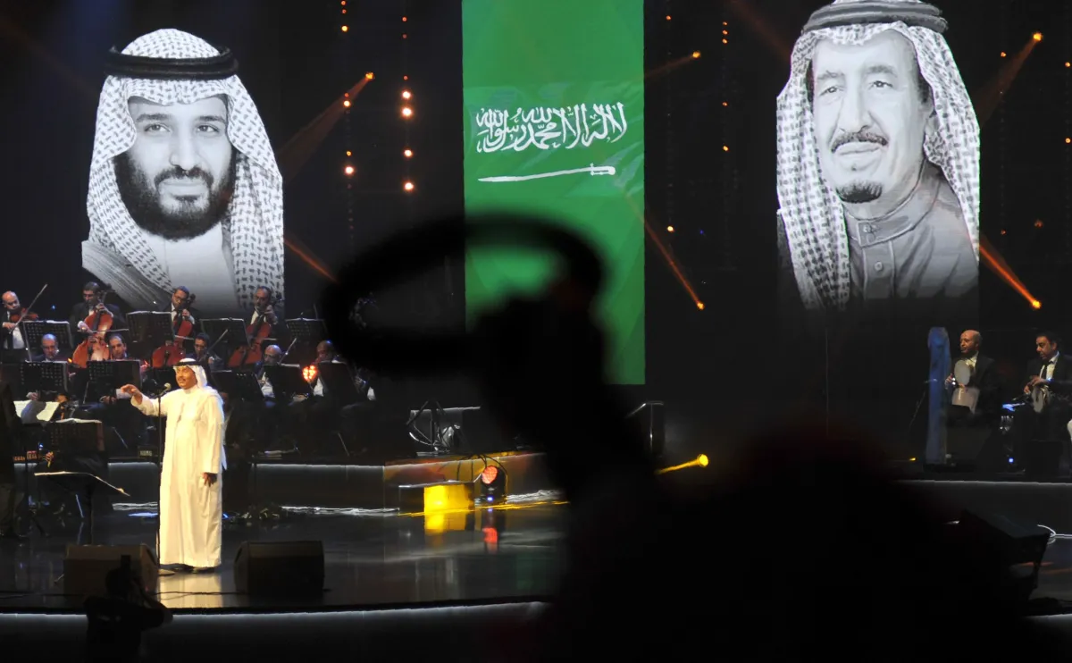Saudi Arabia’s ‘Paul McCartney’ Plays First Jeddah Concert For Seven ...