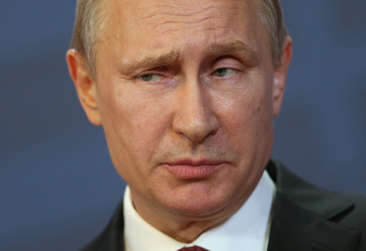 Five Fast Ways to Stop Putin In His Tracks - Newsweek