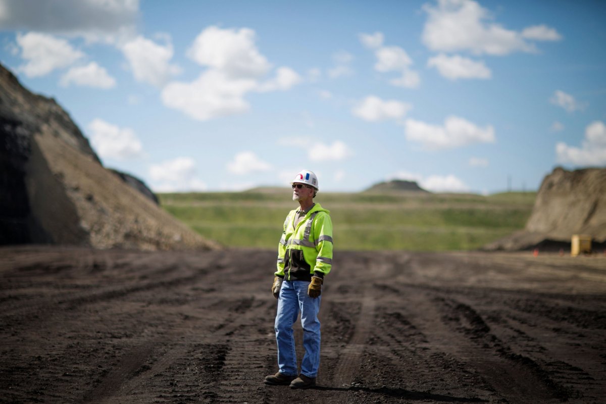 Trump Can’t Bring Back Mining Jobs, Coal CEO Warns - Newsweek