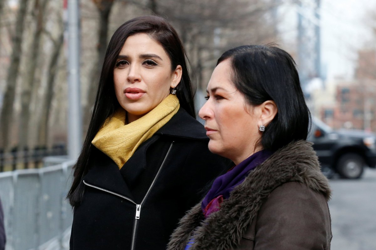 El Chapo and His Twin Daughters Wave To Each Other In Court As Judge Declines to Guarantee Money ...