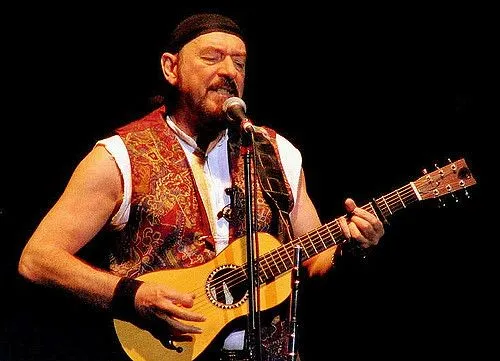 Ian Anderson of Jethro Tull on Climate Change, Eating Meat, Prog-Rock ...