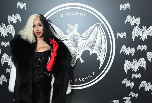 Cardi B Leaks Fake Sex Tape on Instagram Live After Offset Cheating ...