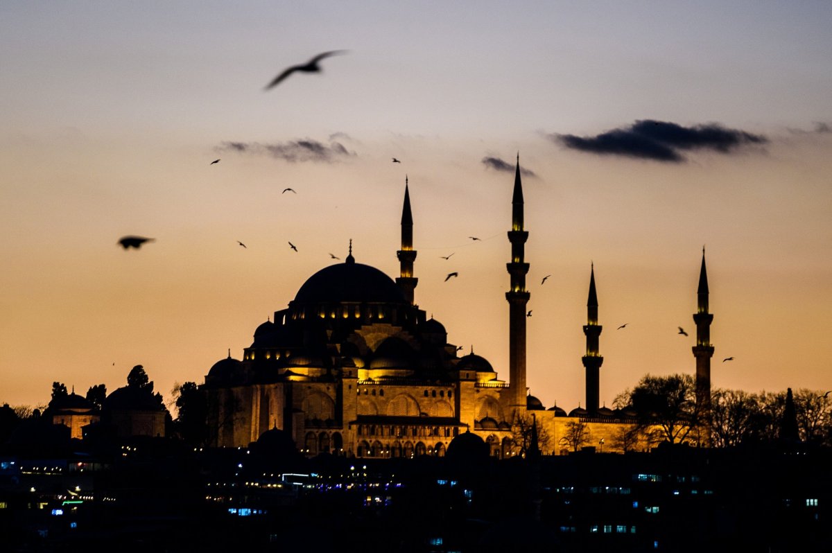 Hundreds of ISIS Fighters Are Hiding in Turkey, Increasing Fears of ...