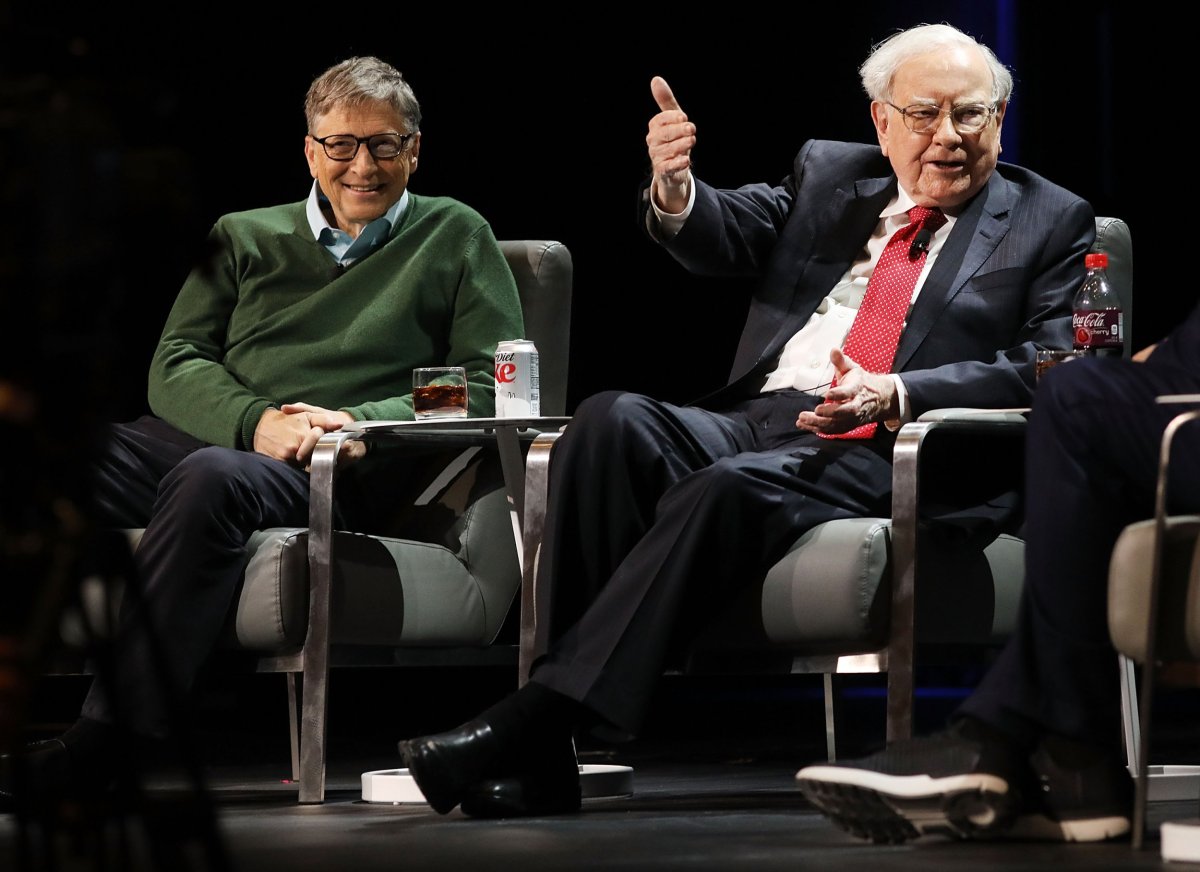 Warren Buffett Destroys Trump’s Economic Policy Without Mentioning Him ...