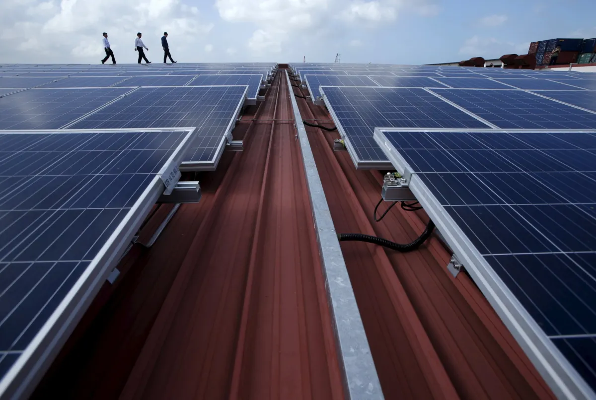 Backwards Physics Experiment Could Help Solar Panels of the Future Stop ...