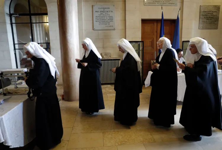 Nuns Exploited for Cheap Labor According to Report in Vatican Magazine ...