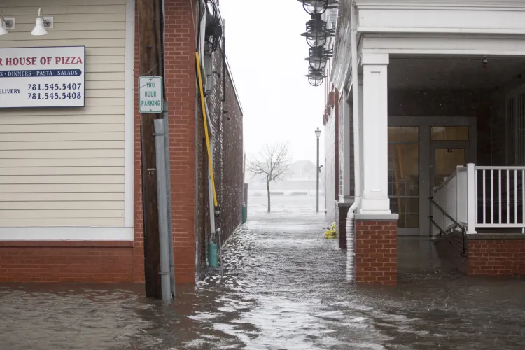 What Is a Nor’easter? Winter Storm Riley Brings Severe Weather to New ...