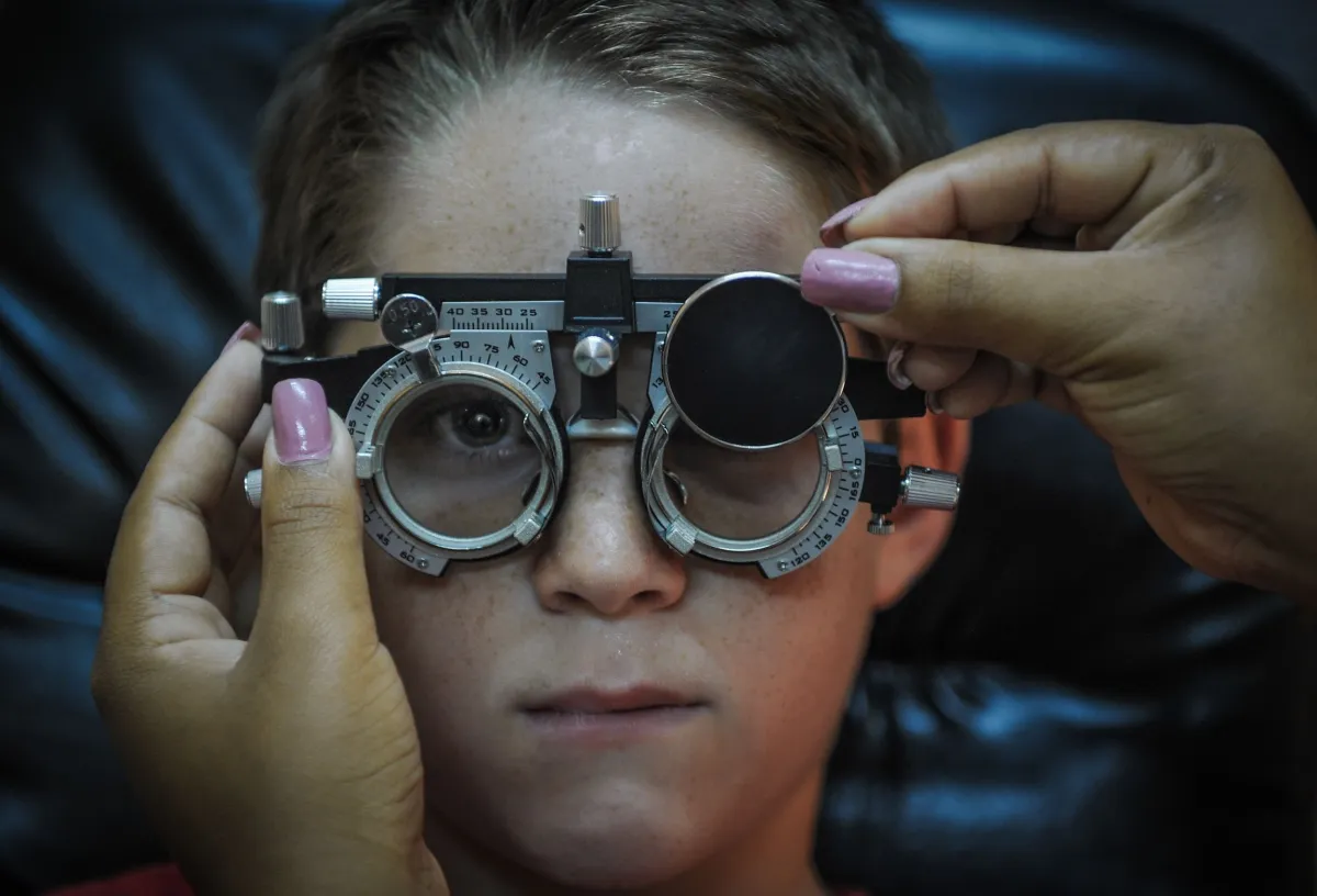 New Nanoparticle Eye Drops Correct Vision Without Surgery or Glasses ...