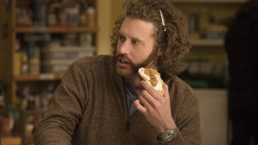 T.J. Miller Arrested for Allegedly Calling in a Fake Bomb Threat on a ...