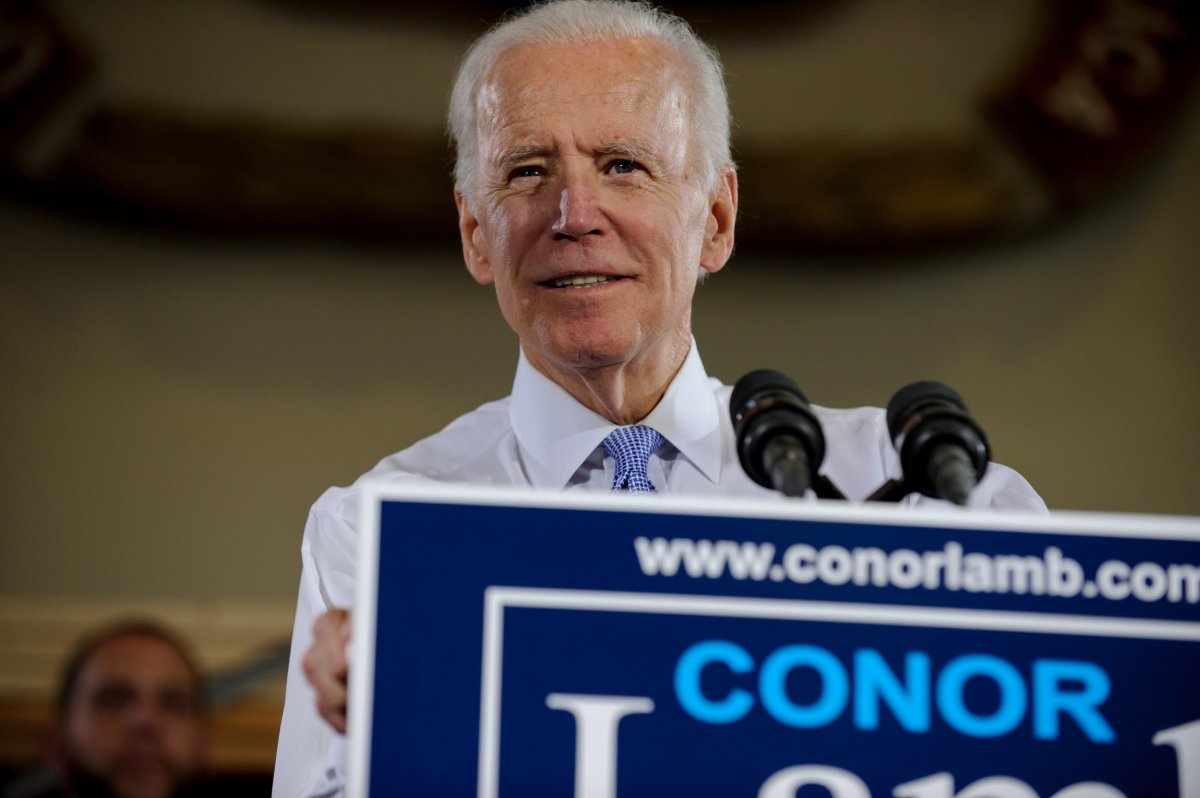 Photo of Former Vice President Joe Biden Speaking With Homeless Man ...