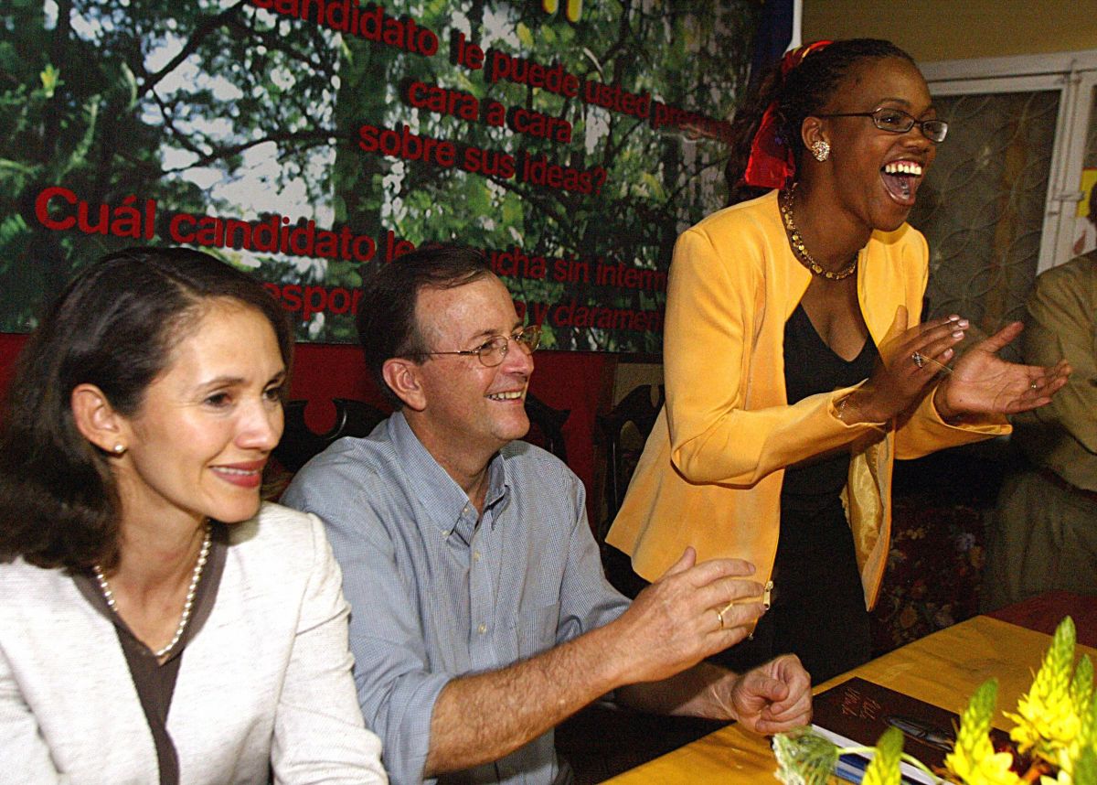 Who Is Epsy Campbell Barr? Costa Rica Elects First Black ... - Newsweek