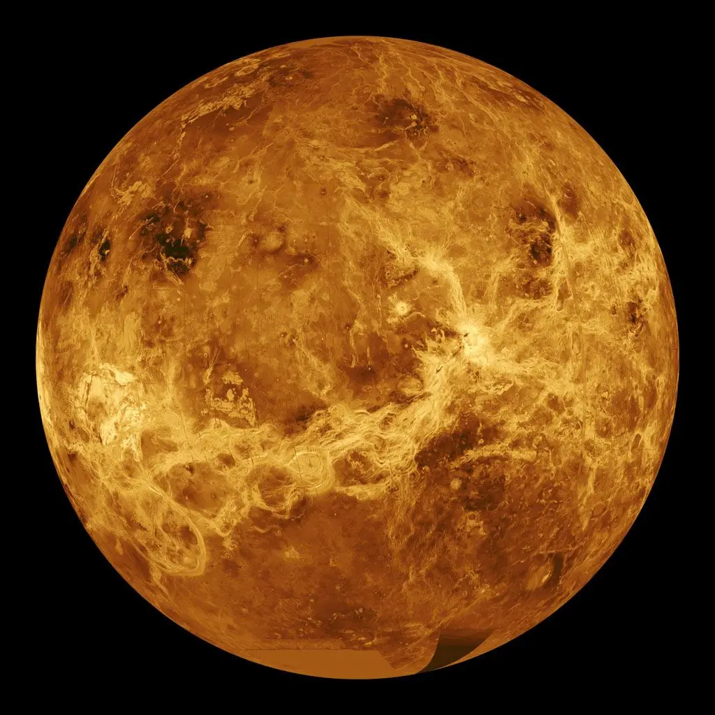 Venus May Have Been Habitable for 3 Billion Years Before Runaway ...