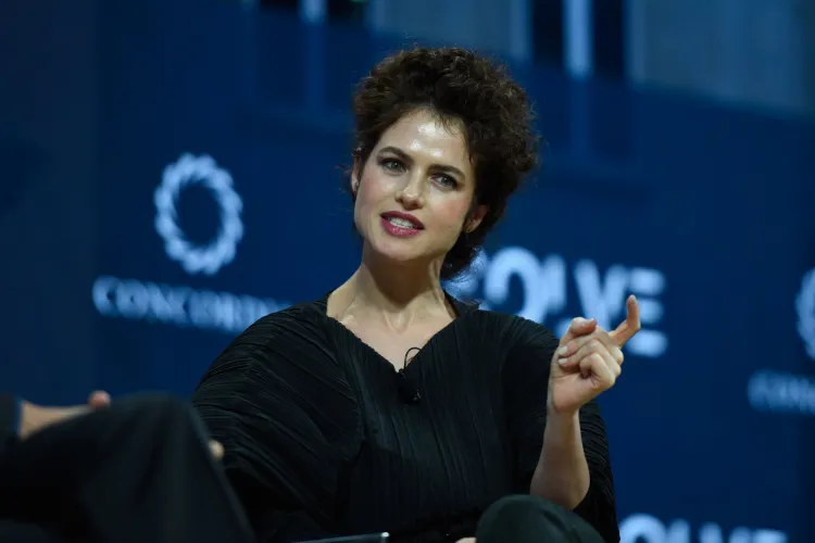 Neri Oxman, MIT Professor Linked to Brad Pitt, Once Called Him a ...