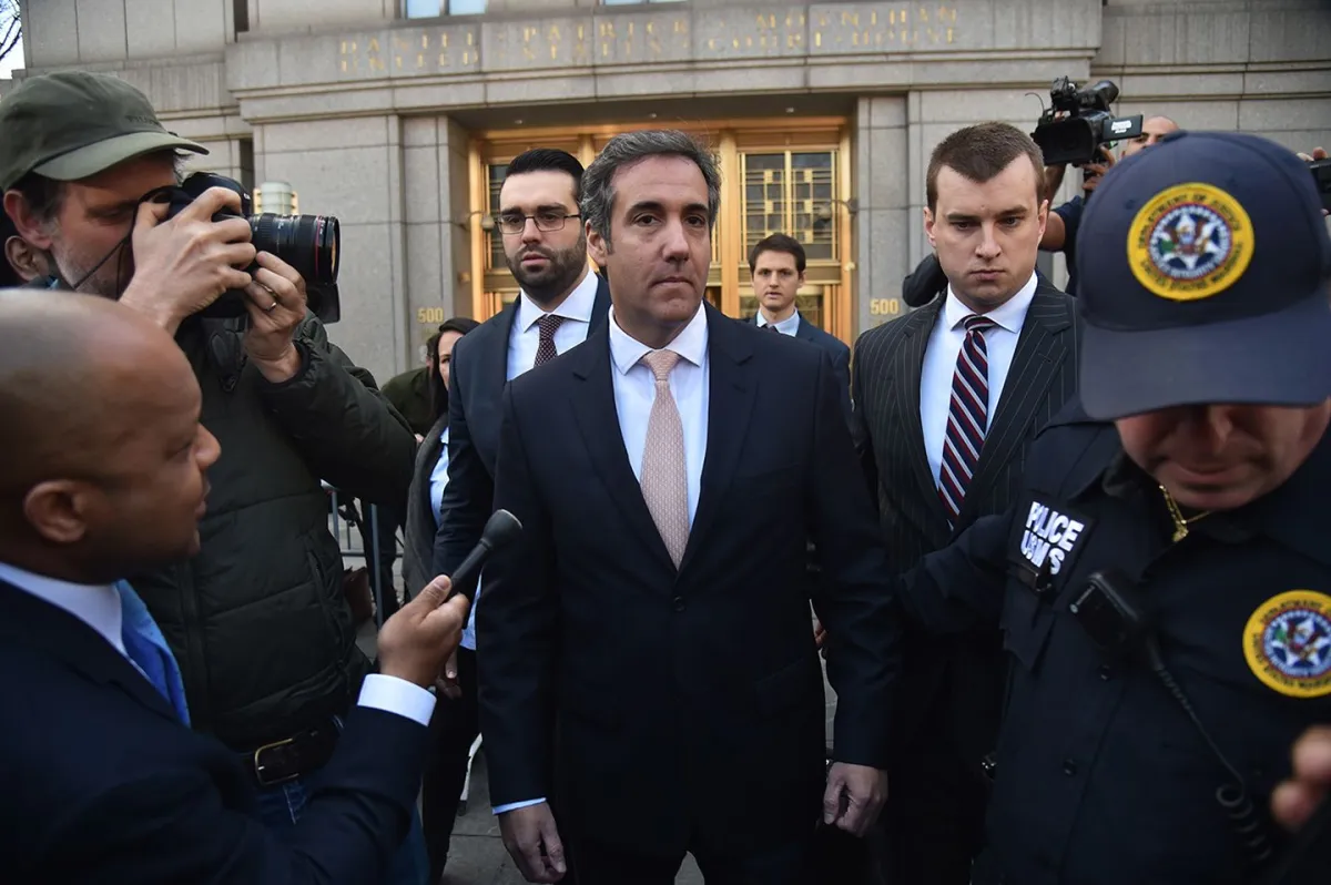 Donald Trump Associate Felix Sater Is Linked to the Mob and the CIA ...