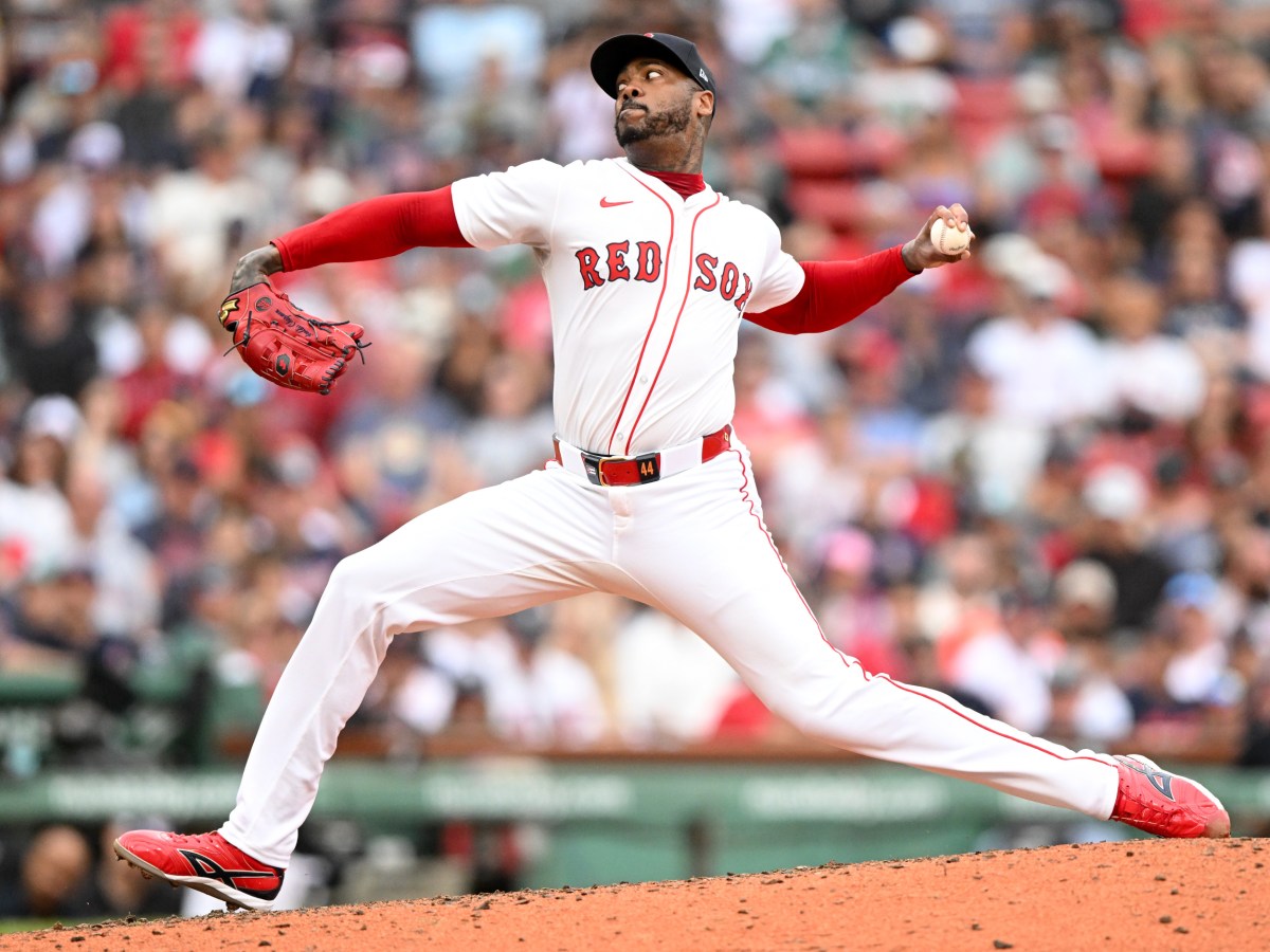 Red Sox's Aroldis Chapman Drops Retirement Update After Signing ...