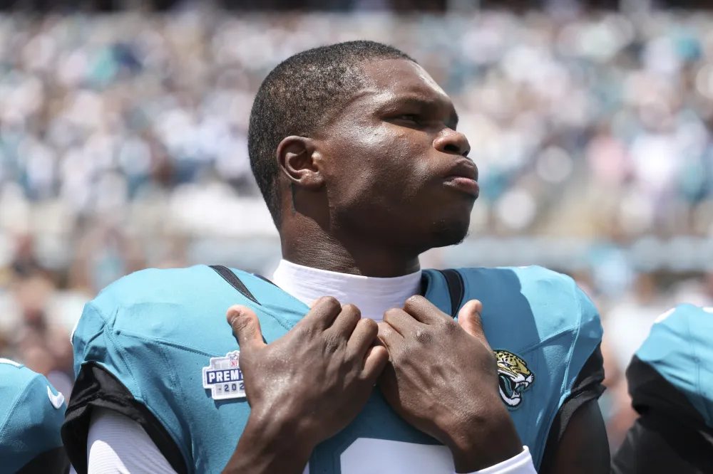 Latest Travis Hunter Injury Update Is a Great Sign for Jaguars Fans ...