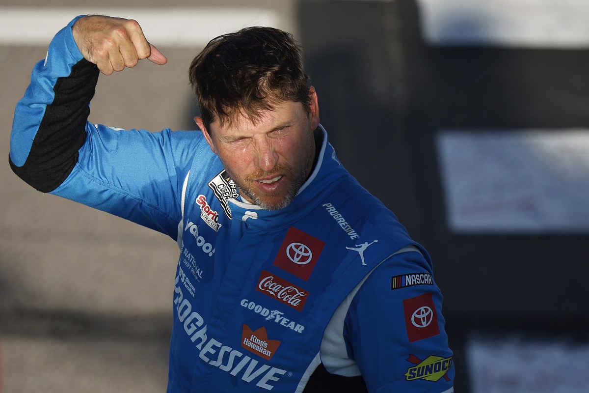 Denny Hamlin Seeks Forgiveness From His Father After NASCAR Playoff Win ...
