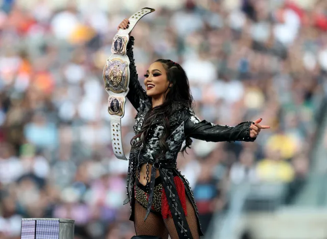 WWE Star Roxanne Perez Gives 4-Word AJ Lee Update After Raw - Newsweek