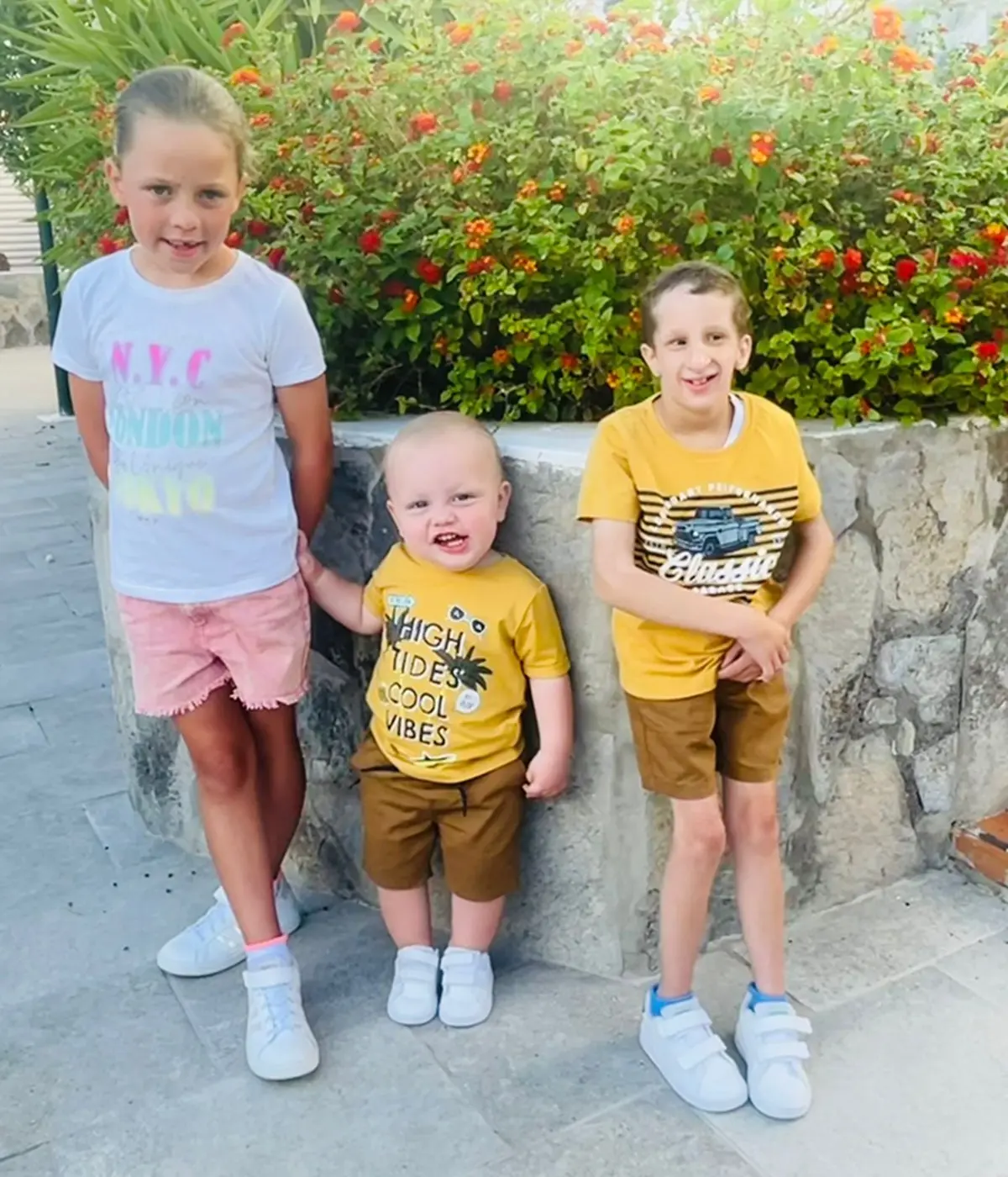 Toddler Taller Than Brother, 13, With Rare Condition—Mom Films Special ...