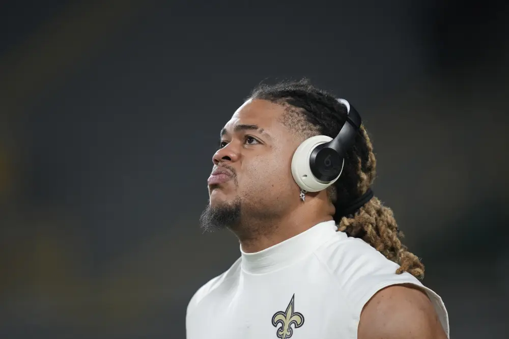 Texans' Nico Collins Receives Tragic Week 10 Playing Status - Newsweek