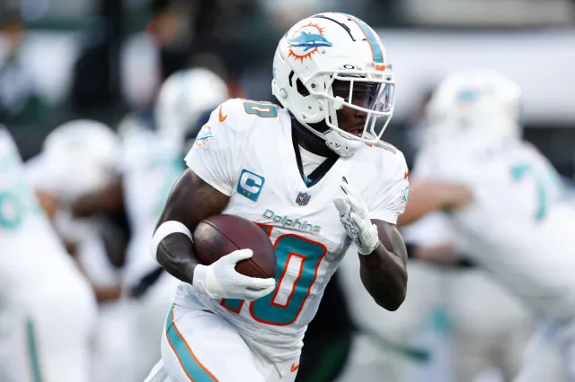 Dolphins’ $22 Million Tyreek Hill Decision Takes Shape After Coaching ...