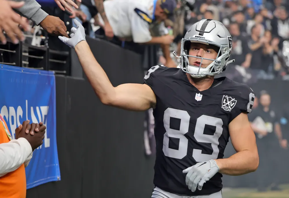 Raiders Make Huge Brock Bowers Decision for Chargers Matchup - Newsweek