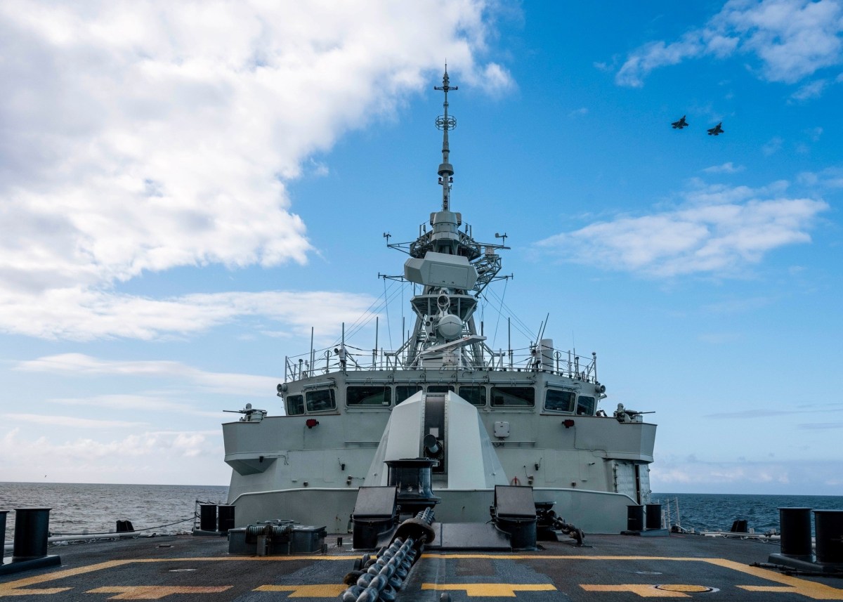 US Flexes Military Muscles Against ‘Emerging Threats’ in Arctic - Newsweek