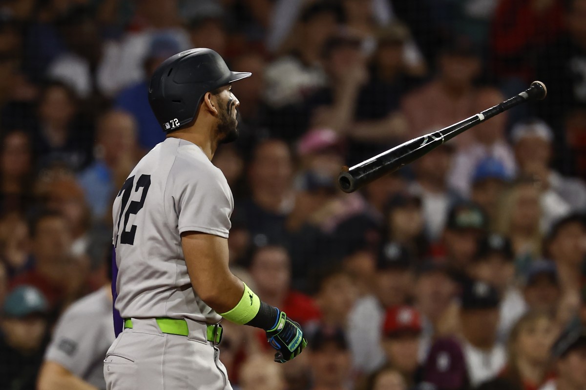 Yankees' Aaron Boone Makes Shocking Starting Shortstop Decision - Newsweek