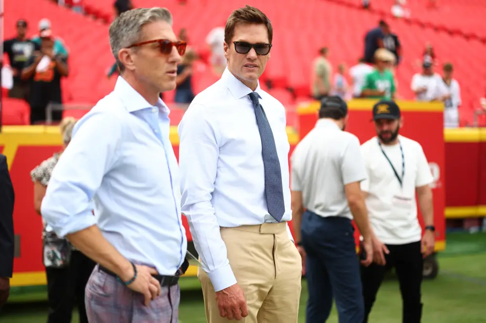 NFL Makes Tom Brady Ruling as Patriots Legend Caught in Controversy ...