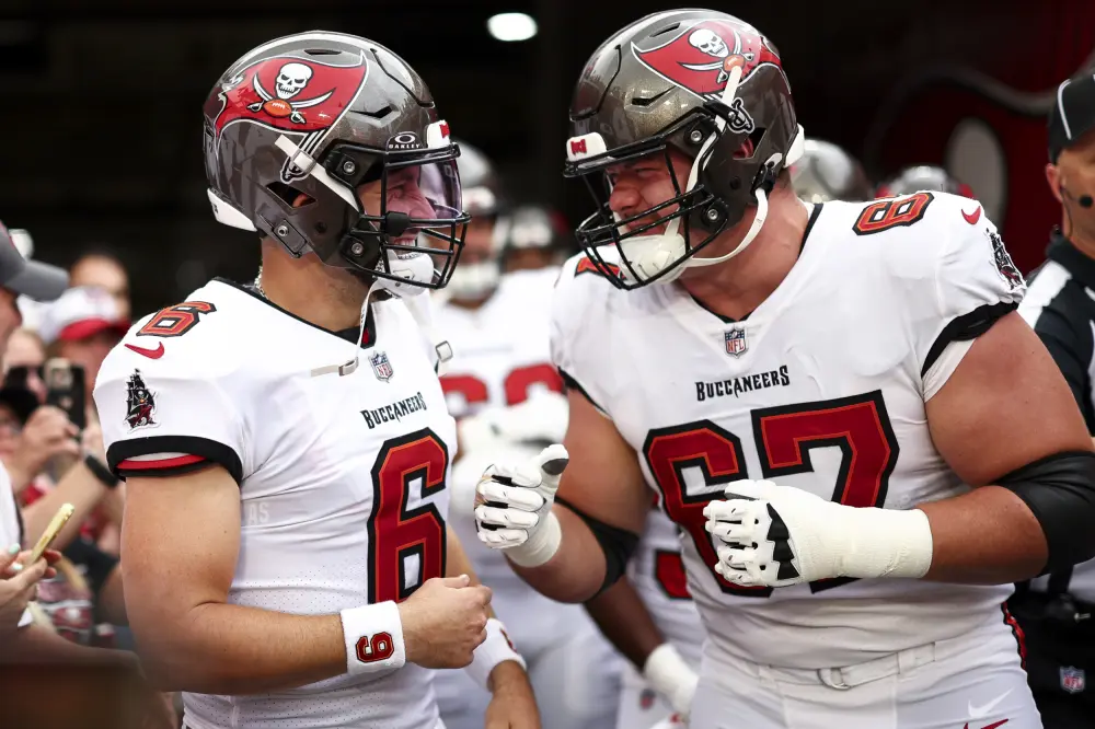 Cowboys Legend Emmitt Smith Unimpressed With Brian Schott... - Newsweek