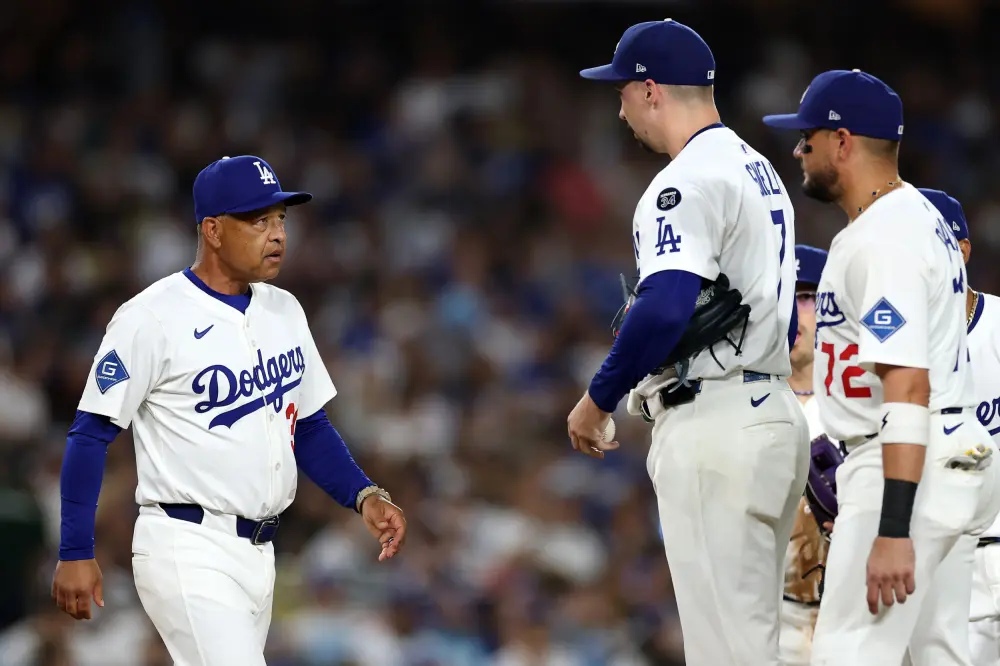 Dodgers' Blake Snell Has 3-Word Response to Dave Roberts' Display of ...