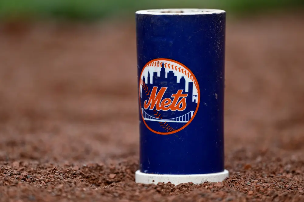 Mets Cut Ties with 26-Year-Old Rookie in Roster Move Flurry - Newsweek