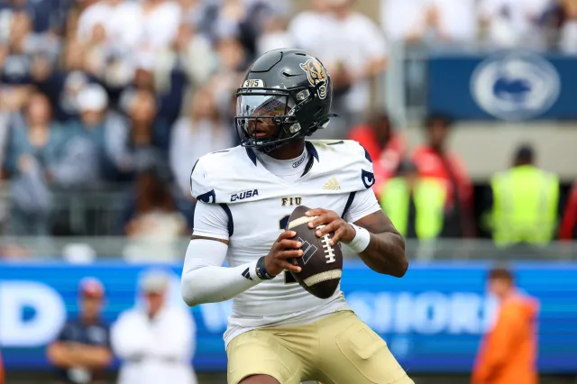 How to Watch Delaware vs FIU: Live Stream NCAA College Football, TV ...