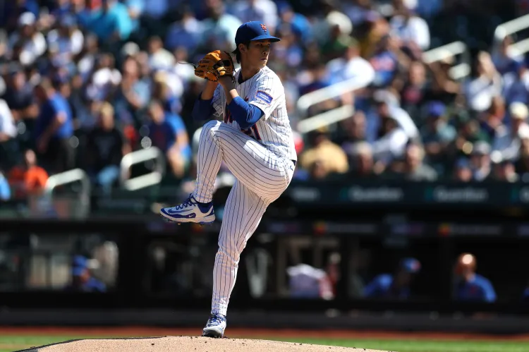 Mets' Refusal to Trade Jonah Tong Backfires as Bullpen Unravels, MLB ...