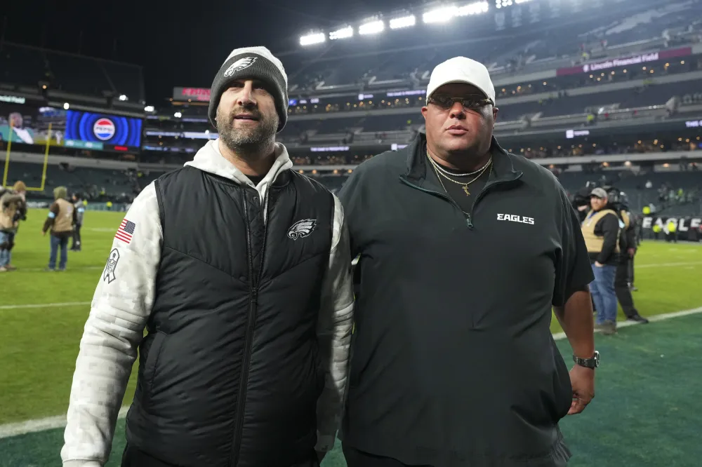 Philadelphia Eagles' Staffer 'Big Dom' Hit With Massive Fine by NFL ...