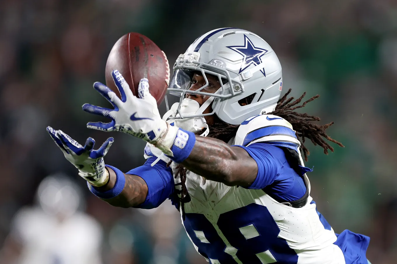 Cowboys WR CeeDee Lamb Gets Disconcerting Injury Update from Sports ...