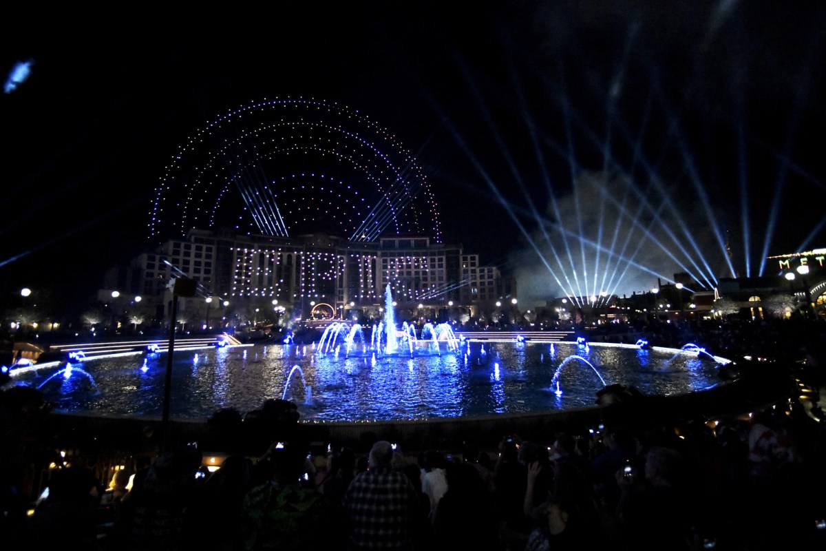 Universal Issues Roller Coaster Death Update To Staff - Newsweek