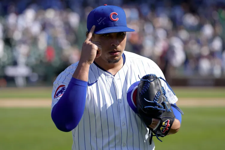 Cubs Make Injury Decision on Saves Leader With Time Running Out - Newsweek